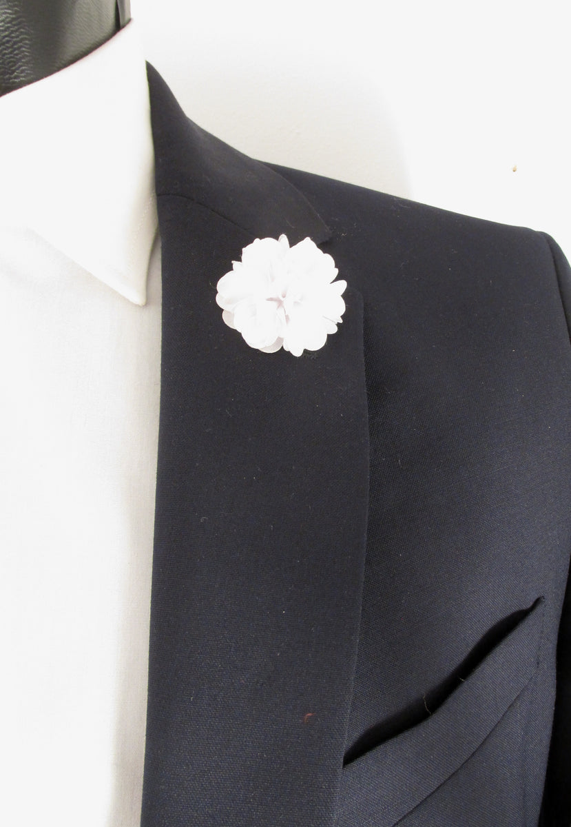 White Flower Lapel Pin – Van Buck England