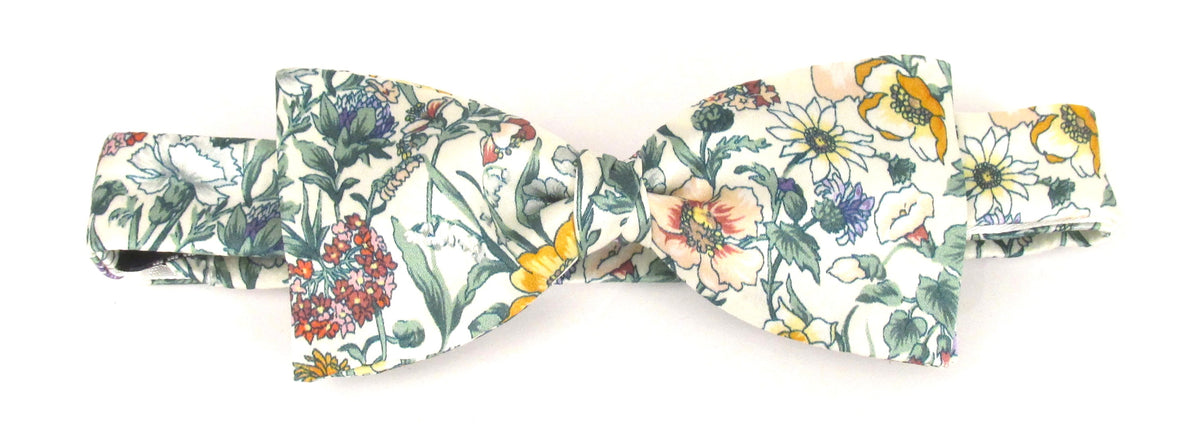Rachel Ivory Silk Bow Tie Made with Liberty Fabric | Liberty Print Tie ...